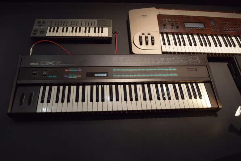 DX7を完全に再現するフリーのVSTプラグイン、DEXEDで遊ぼう | DTMステーション