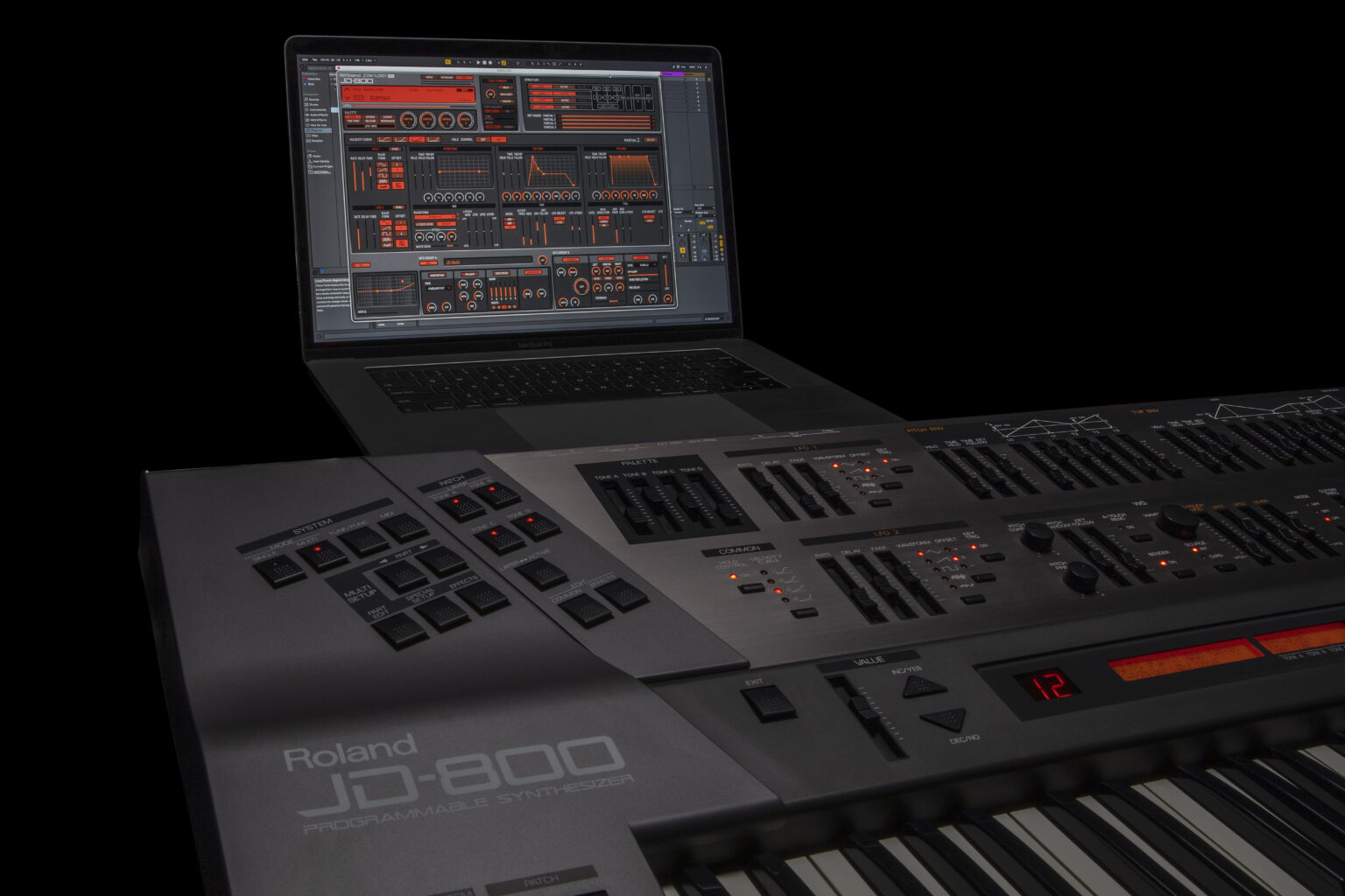 小室哲哉さんが音色番号53を駆使したRoland JD-800、30周年記念で復活!もちろん全プリセットも完全復元!