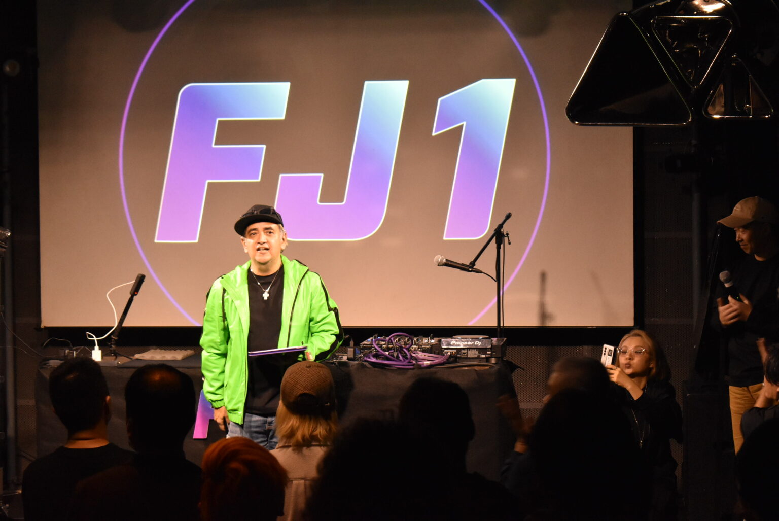 A4サイズのポータブルDJシステム、GODJ Plusの後継機、FJ1のクラファン1/30まで実施中。DJ KOOさん、DJ TAROさんによるイベントも | DTMステーション